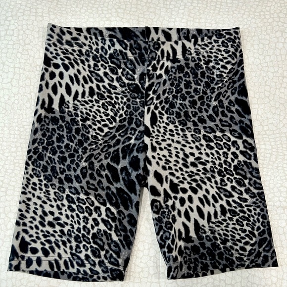 Zara | Shorts | Nwt Leopard Animal Print Biker Shorts | Poshmark